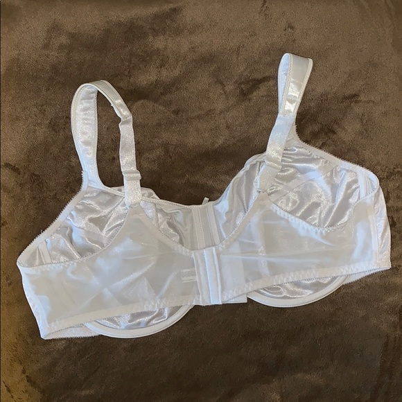 Bali | Intimates & Sleepwear | Bali Bra | Poshmark